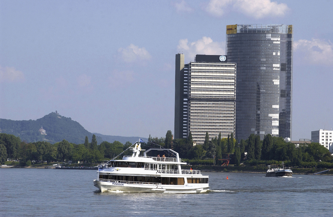 Post Tower & UN Campus