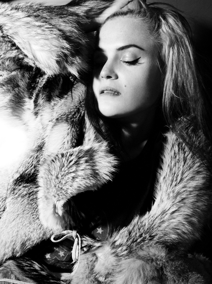 Picture of Alison Mosshart