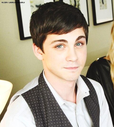 Picture of Logan Lerman, 2011