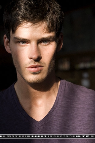 Picture of Adam Gregory