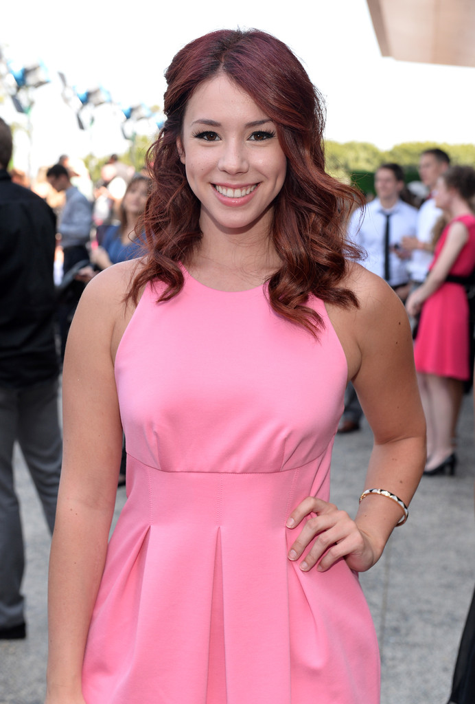 Picture of Jillian Rose Reed