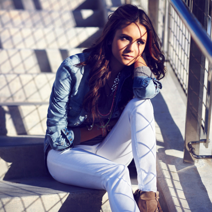 Picture of Nina Dobrev
