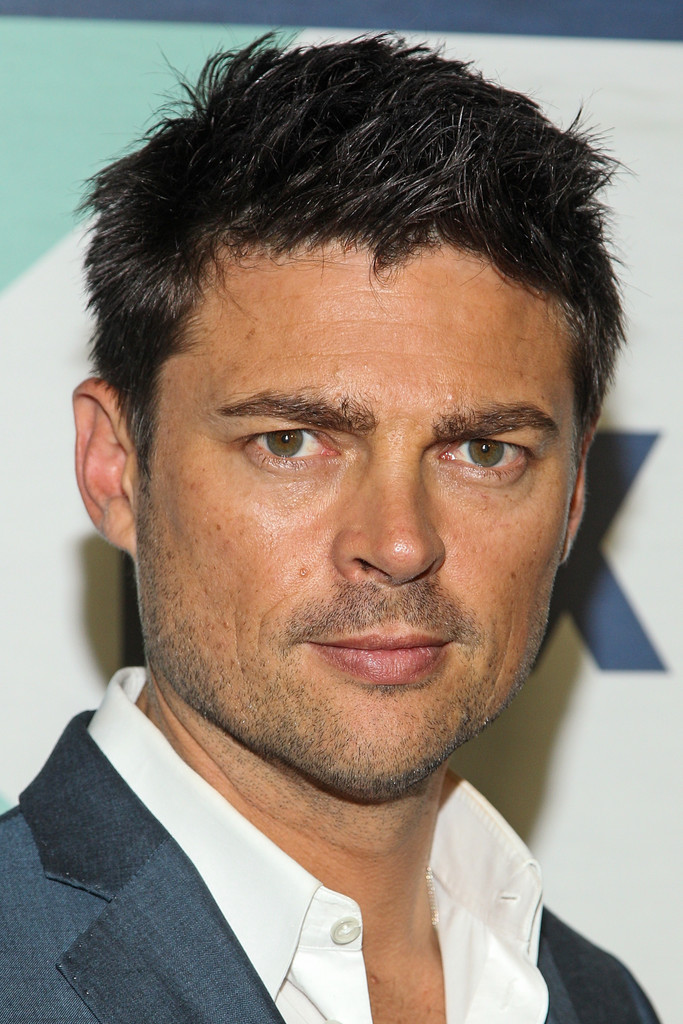 Picture of Karl Urban