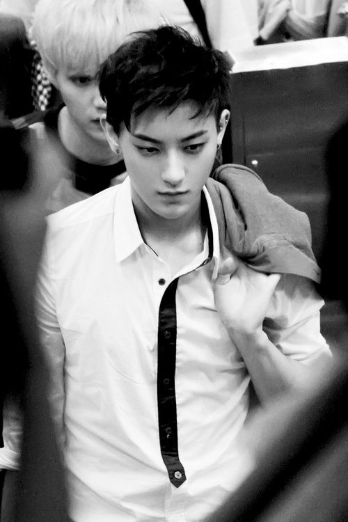 Tao (Exo) image