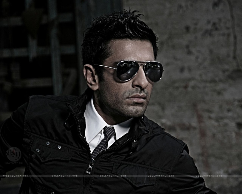 Picture of Eijaz Khan