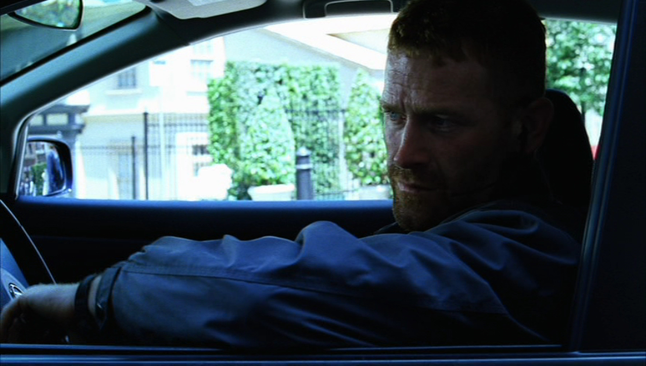 Max Martini picture