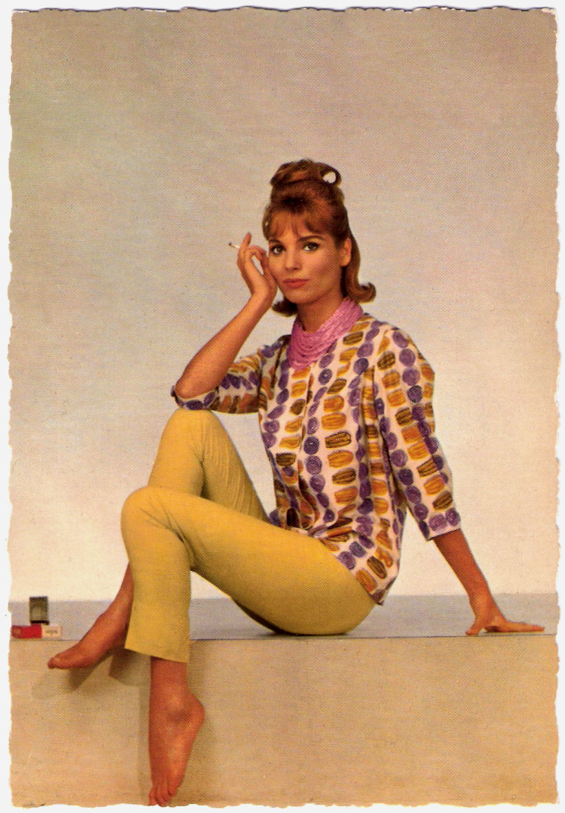 Elsa Martinelli picture