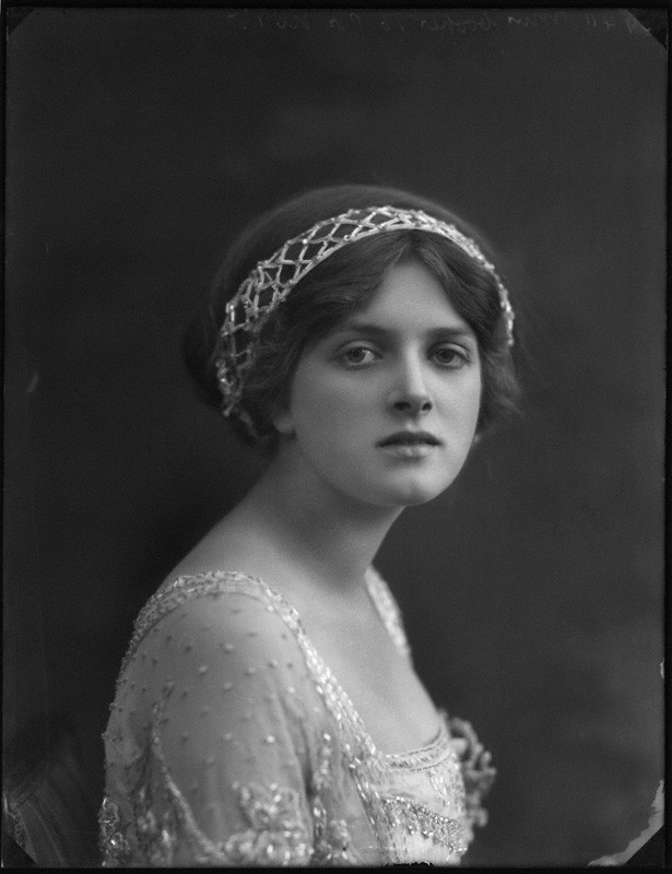 Gladys Cooper picture