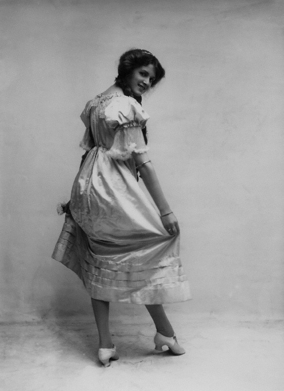 Gladys Cooper image