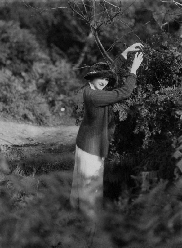 Picture of Gladys Cooper
