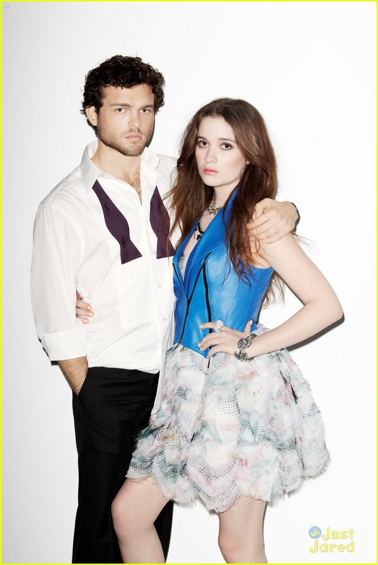 Image of Alice Englert