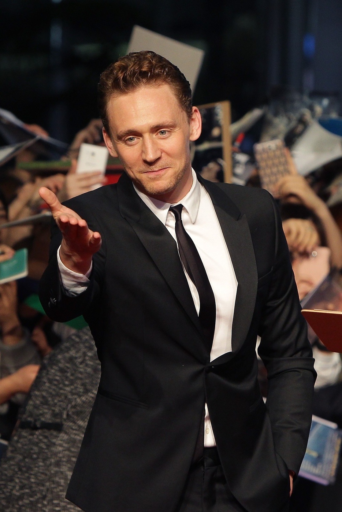 Picture of Tom Hiddleston