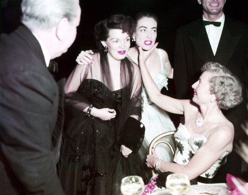 Picture of Joan Evans