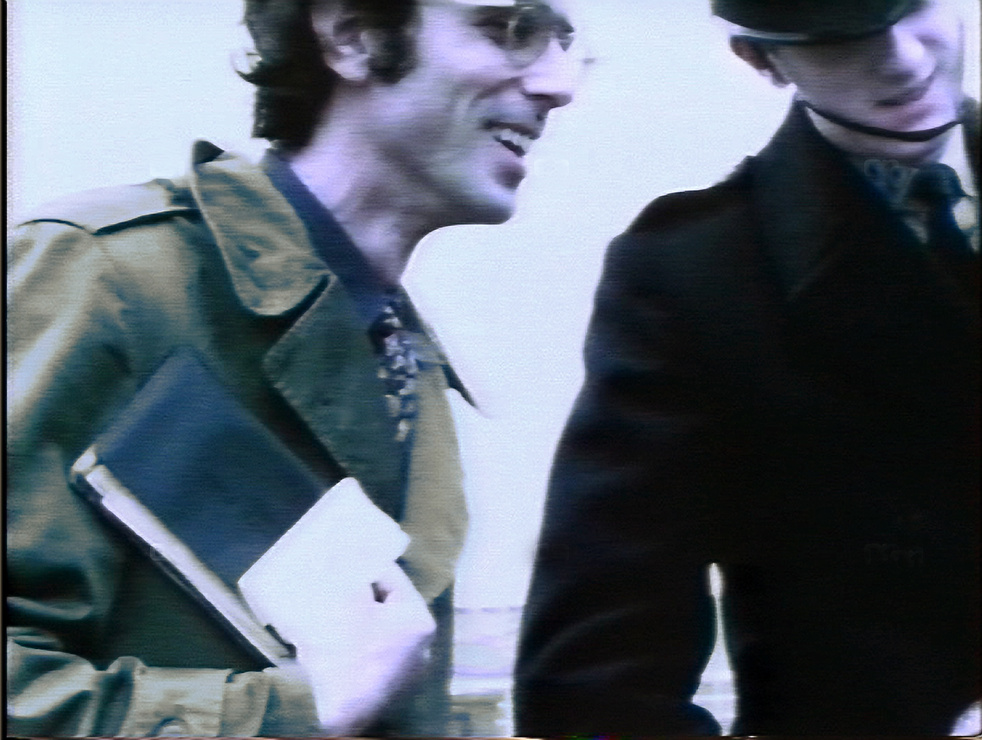 Sheldon and police in Dope the movie ('68)