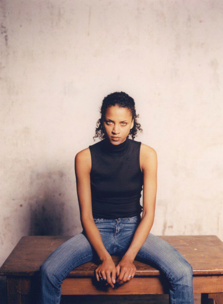 Image Of Noémie Lenoir