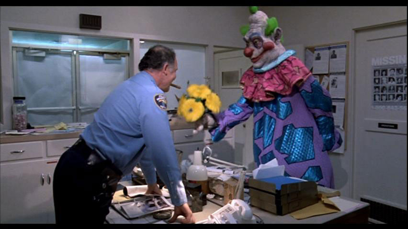 Picture of Killer Klowns from Outer Space (1988)