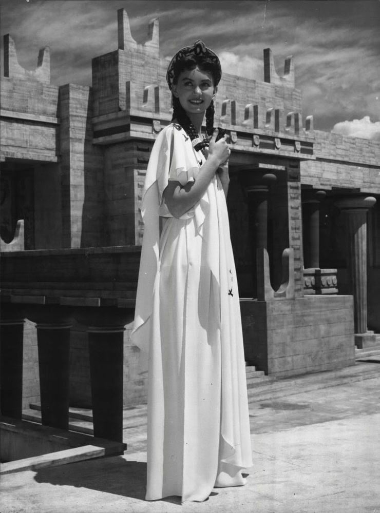 Picture of Janette Scott