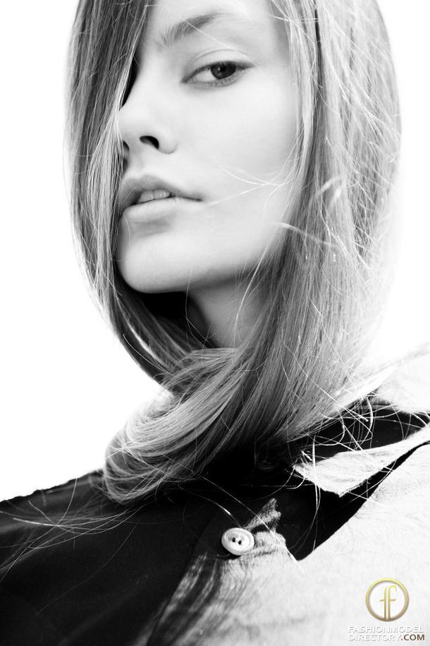 Picture of Cassi Lee