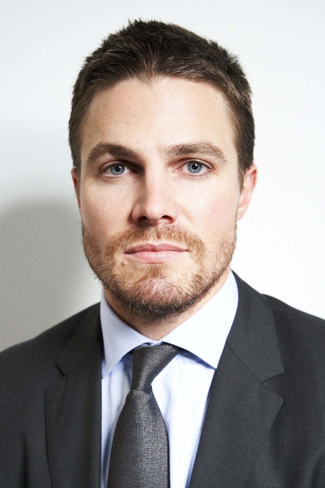Stephen Amell picture