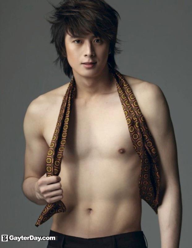 Panupong Waraakesiri picture