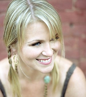 Carolyn Dawn Johnson picture