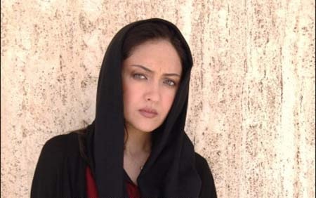 Picture of Niki Karimi