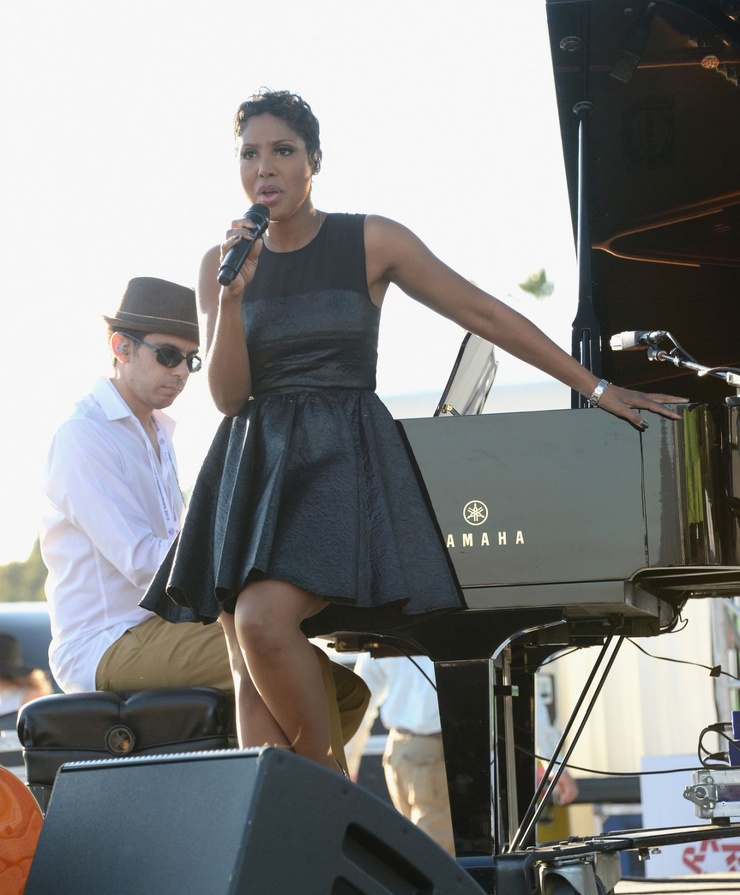Toni Braxton picture