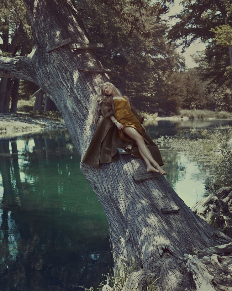 Image of Louise Parker (Model)