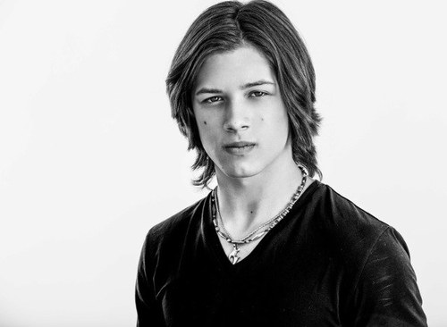 Picture of Leo Howard