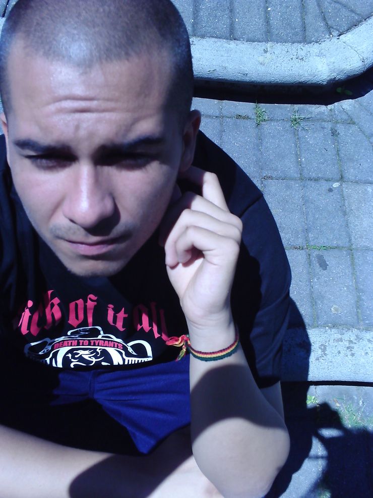 Listal - List the stuff you love! Movies, TV, music, games and books