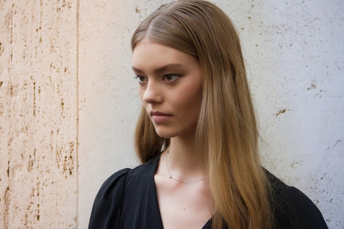 Ondria Hardin picture