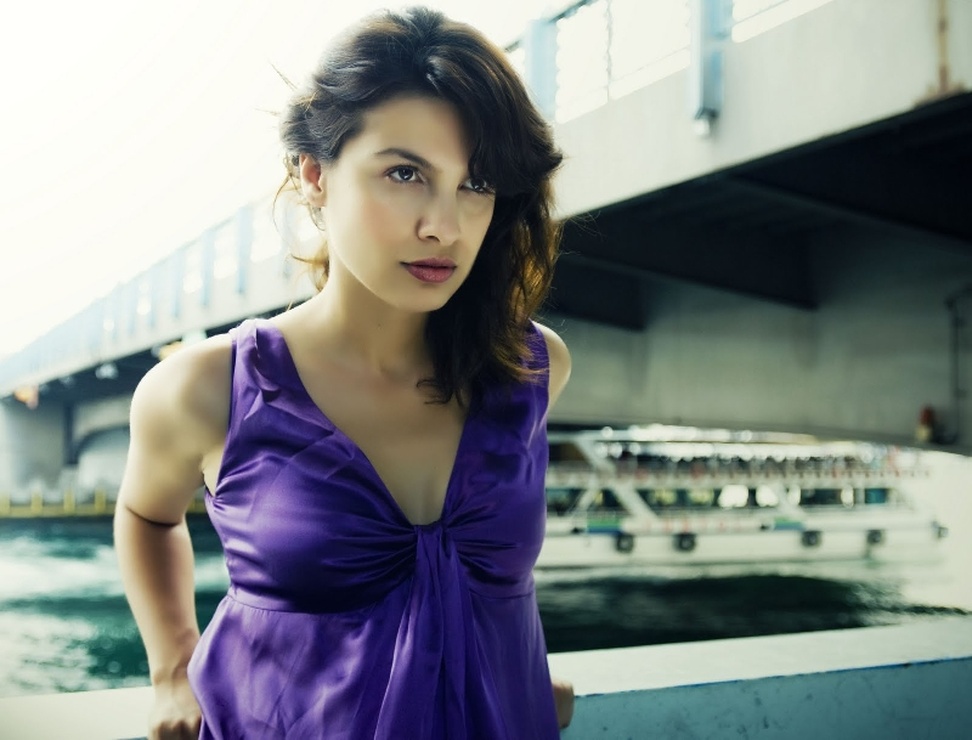 Feride Çetin picture