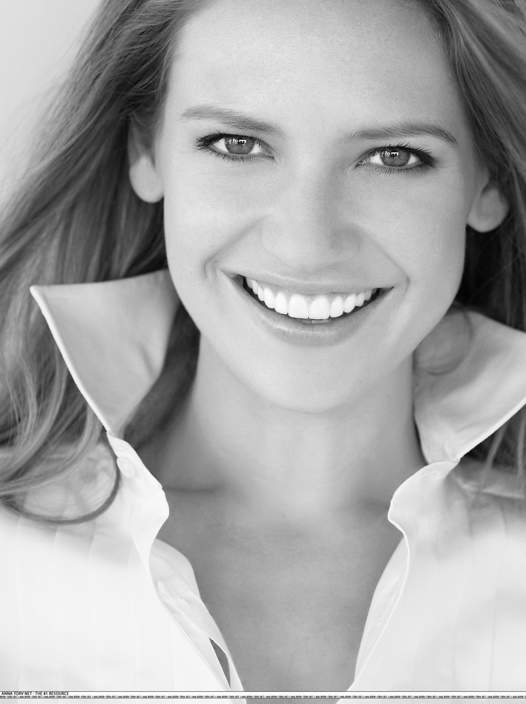 Picture of Anna Torv