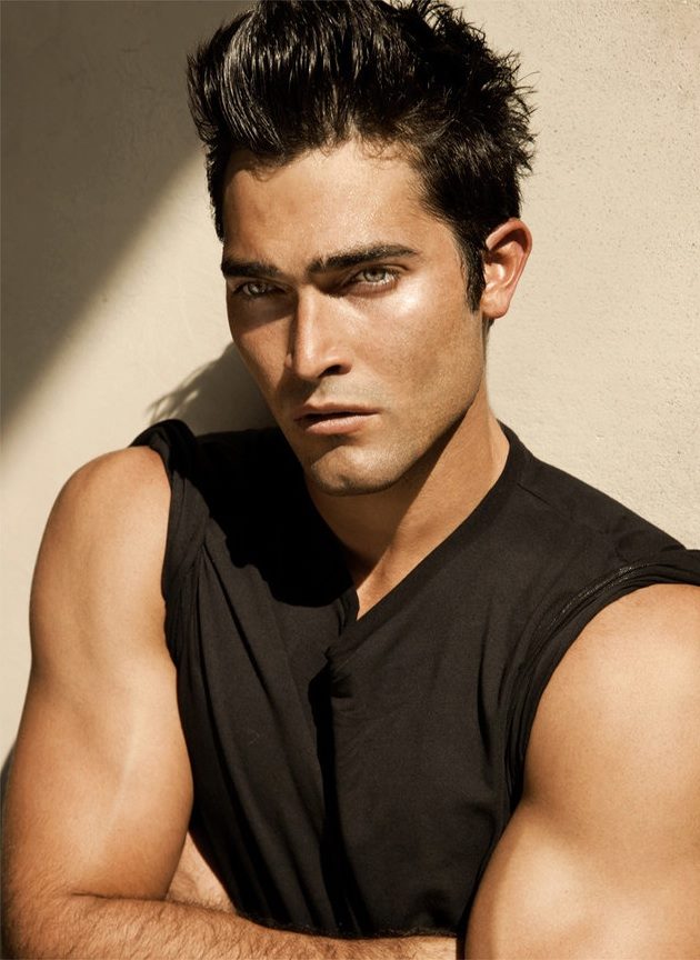 Picture of Tyler Hoechlin
