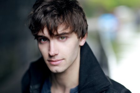 Picture of Lewis Rainer