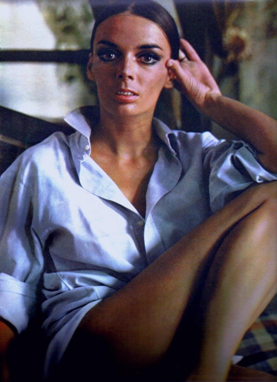 Picture of Barbara Steele