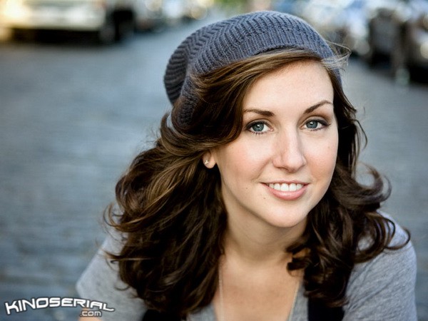 Caitlin Colford image