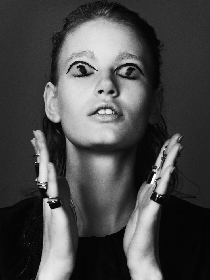 Picture of Hollie May Saker