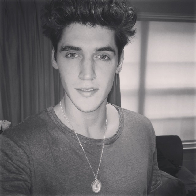 Picture of Isaac Carew