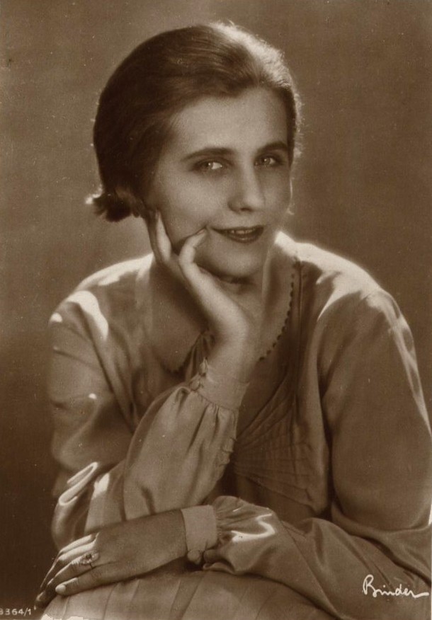 Picture of Grete Mosheim