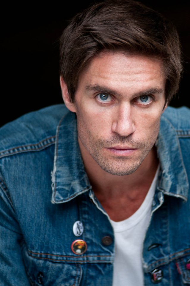 Picture of Michael Rowe