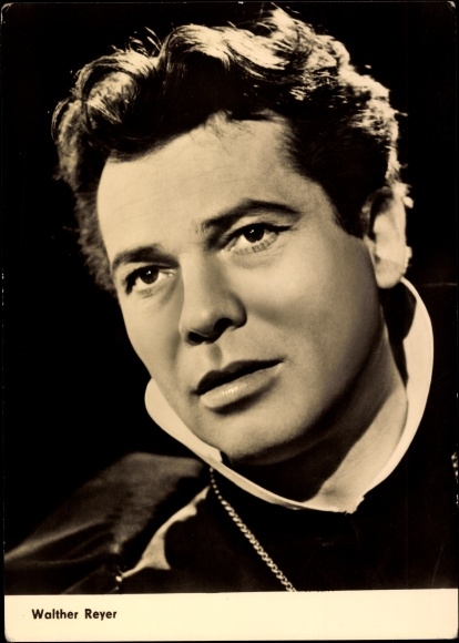 Picture of Walter Reyer