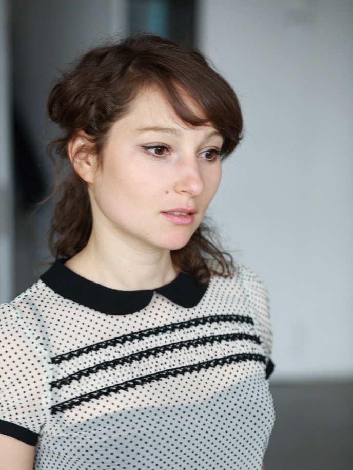 Janina Elkin image