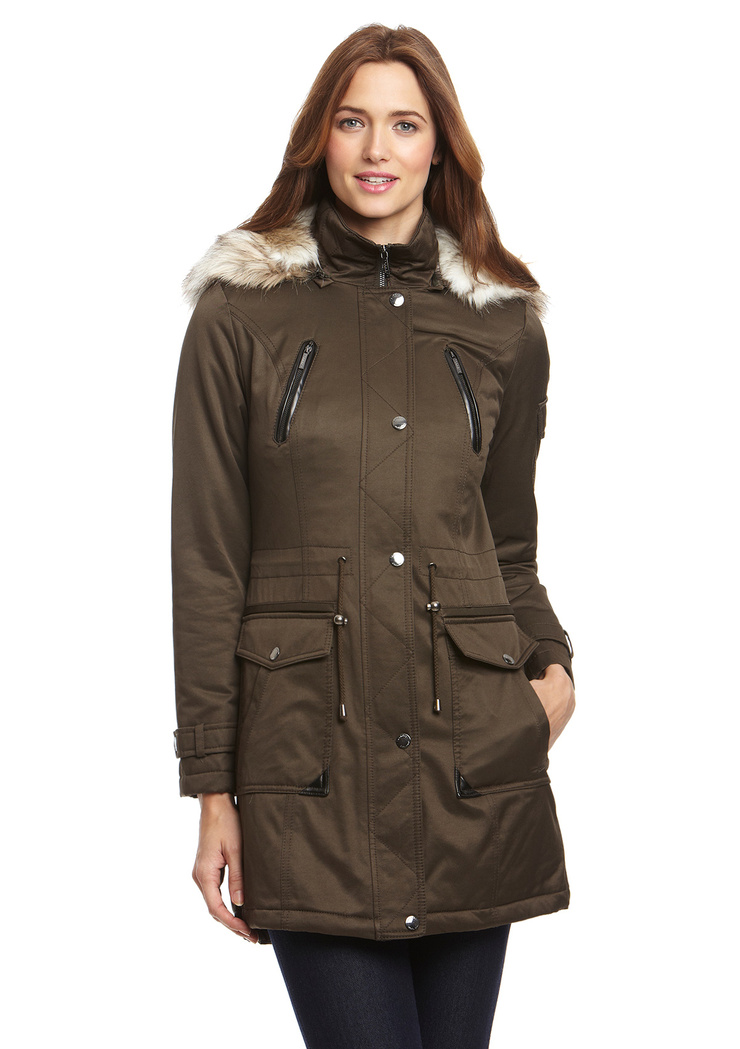 Picture of Caitlin Rose (Model)