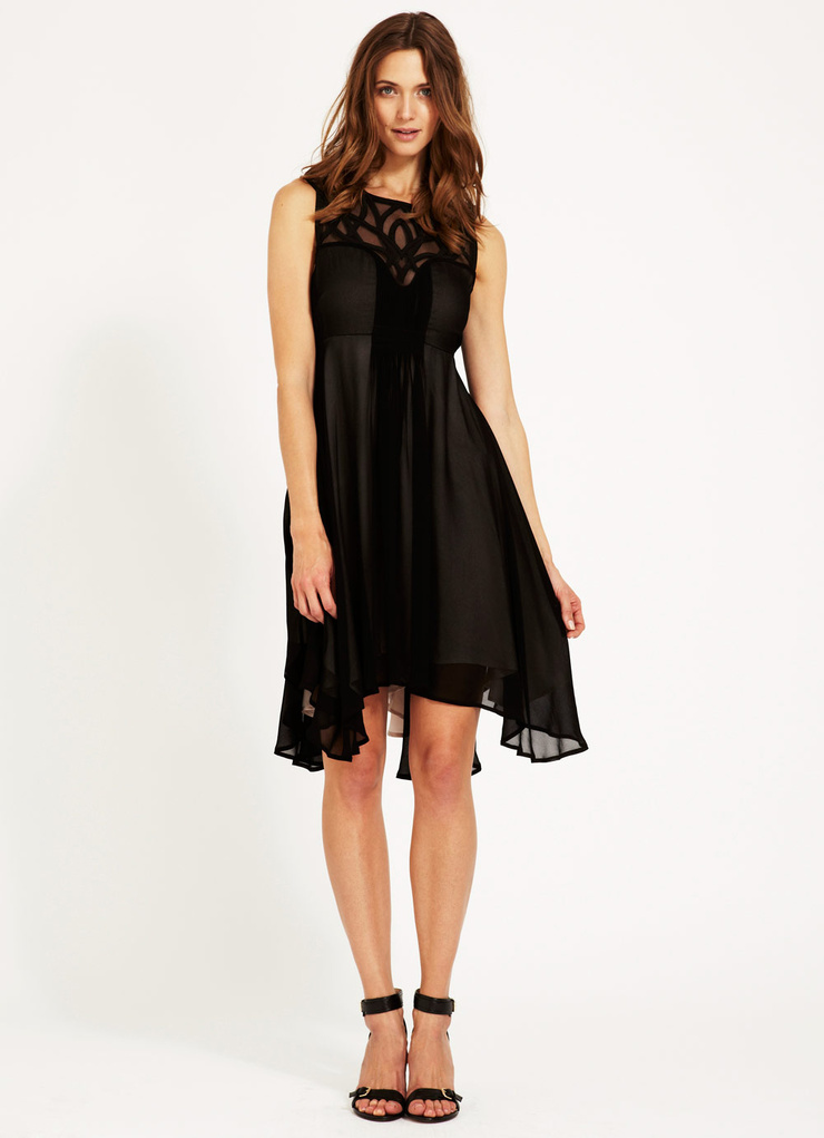 Image of Caitlin Rose (Model)