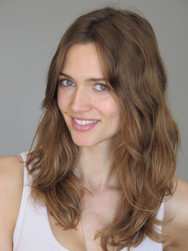 Picture of Caitlin Rose (Model)