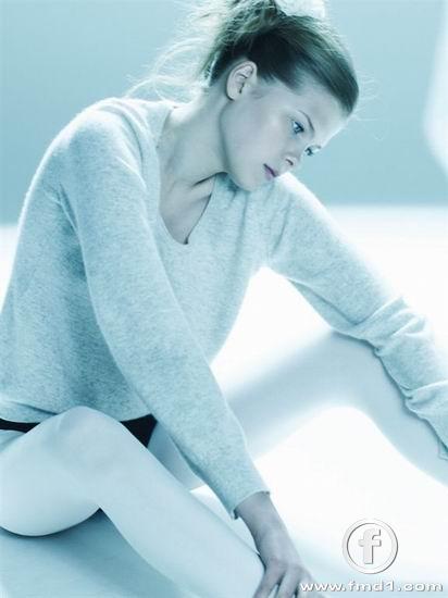 Elena Maximova picture