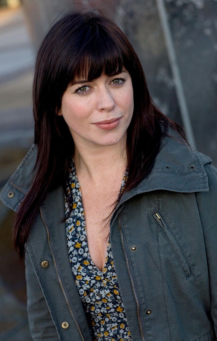 Eve Myles image