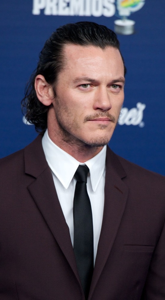 Picture of Luke Evans