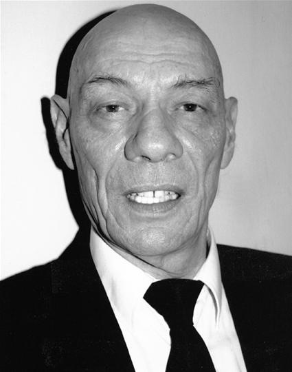 Picture of Carl Chase